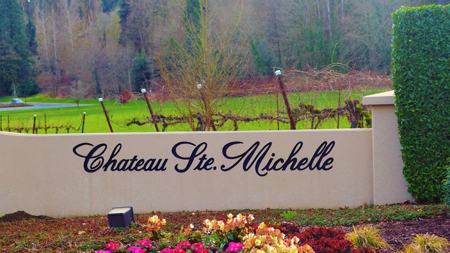 How Chateau Ste. Michelle Harvests Two Grades of Winegrapes — from One ...