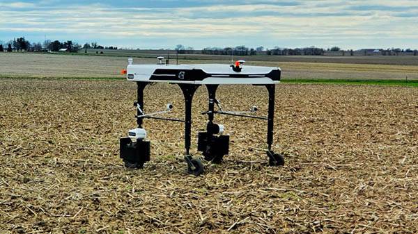 Solinftec Unveils Solix Sprayer Robot for Precise Pesticide Application ...